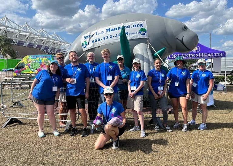 Volunteer | Save the Manatee Club
